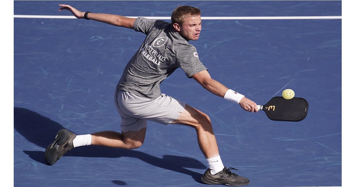 Stop Standing Like The Tin Man: Correcting Your Pickleball Stance – The ...